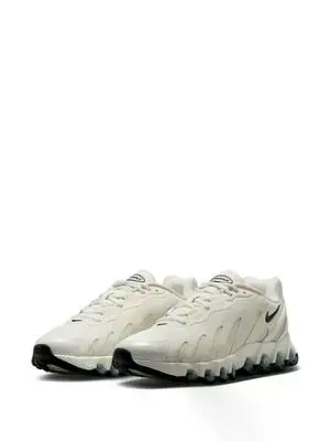 Nike Air Max Dn8 Sneakers - White