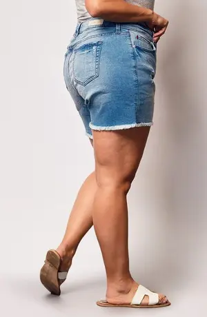 SLINK JEANS Raw Hem Denim Shorts