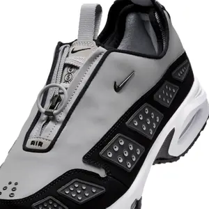 Nike Air Max Sndr Sneakers
