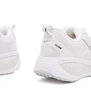 Nike Vomero 18 W Sneaker - White/silver/photon