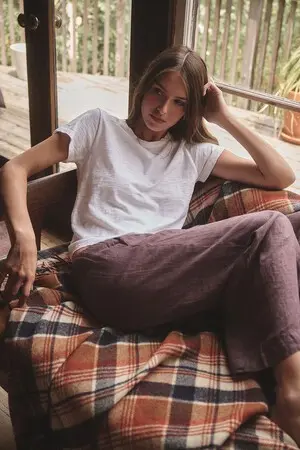 Velvet By Graham & Spencer Lola Linen Pant - Brown