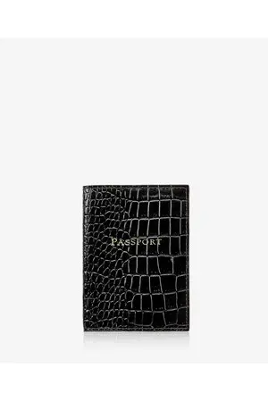 Gigi New York Passport Holder - Natural