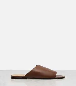 THE ROW Signum Leather Slides - Brown