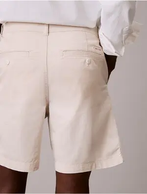 Calvin Klein Slim Chino Shorts - Chalk