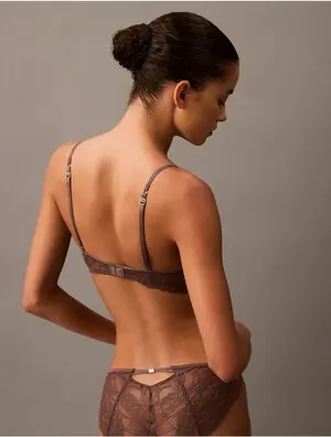 Calvin Klein Floral Lace Push Up Plunge Bra