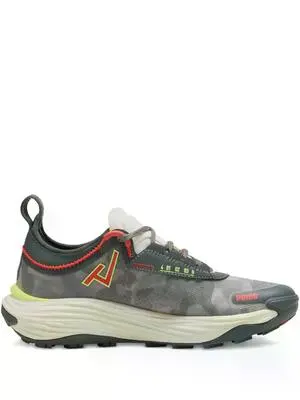 PUMA Voyage Nitro 3 Sneakers