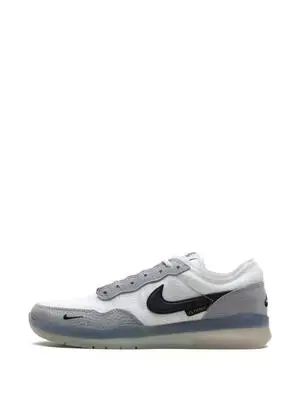 Nike Sb Ps8 Wolf Sneakers