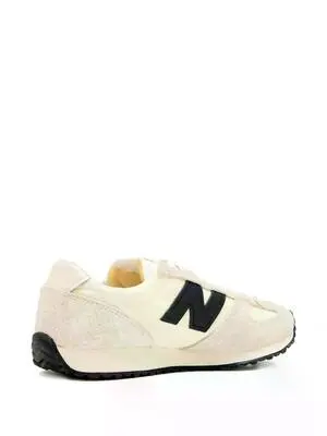 NEW BALANCE 471 Panelled Sneakers