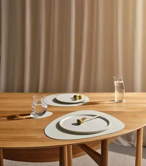 LIND DNA Set Of 4 Nupo Curve Coasters - White