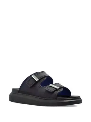 Alexander McQueen Round-toe Sandals - Black