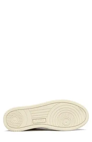 AUTRY Medalist Low Top Sneakers