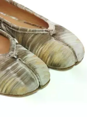 MAISON MARGIELA Tabi Ballerinas - Neutrals