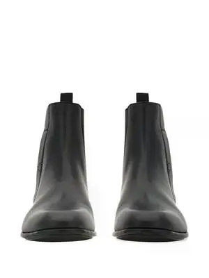 FERRAGAMO Round-toe Leather Chelsea Boots