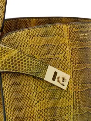 FERRAGAMO Hug Shoulder Bag - Yellow