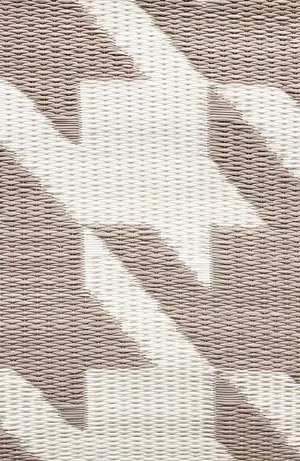 MAD MATS Houndstooth Sand & White Rug
