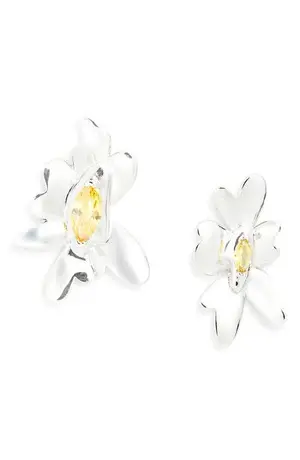 Collina Strada Daisy Stud Earrings - Lemon