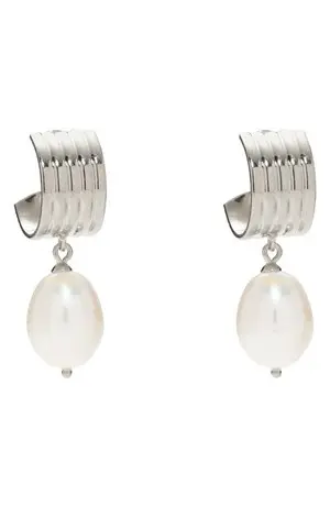 Lady Grey Ridge Freshwater Pearl Hoop Earrings - Silver