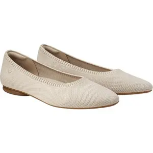 Vivaia Slip On Flats For Women