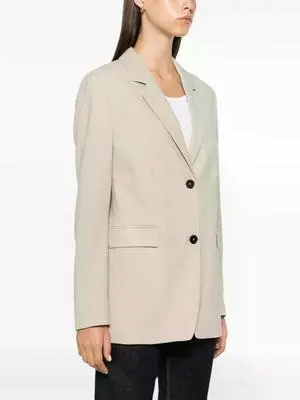 Closed Lola Blazer