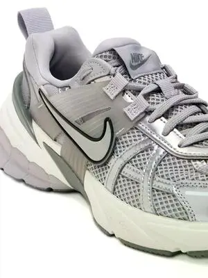 Nike V2k Run Sneakers - Grey