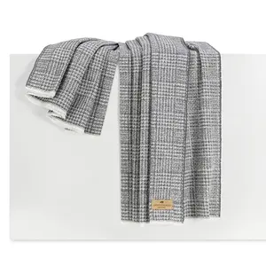 LANDS DOWNUNDER Sutton Plaid Throw - Charcoal