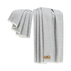 LANDS DOWNUNDER Sutton Plaid Throw - Light Gray