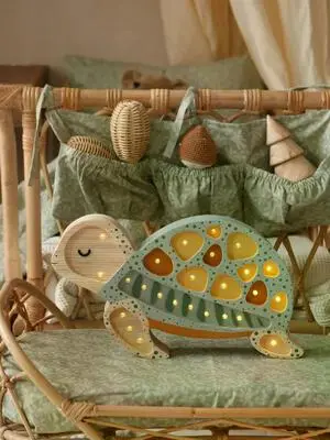 LITTLE LIGHTS Turtle-shaped Wooden Light