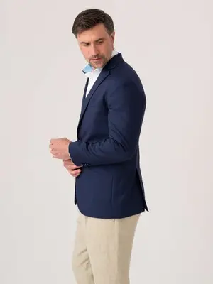 KOY CLOTHING Tailored Wool Blazer - Navy