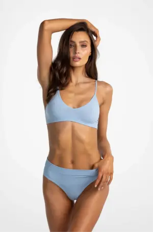 LDMA Low Show V Bralette - Arctic Blue