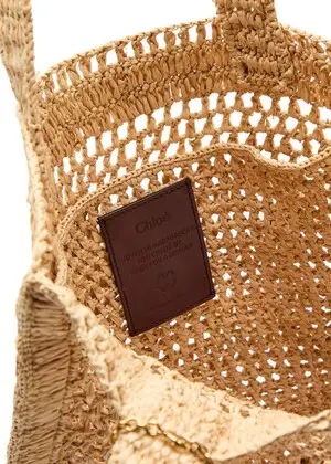 Chloé Raffia Tote With Logo And Charm - Sand