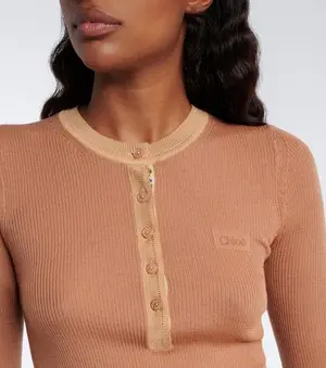 Chloé Ribbed-knit Henley Shirt - Pink