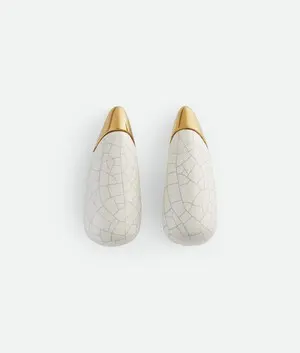 Bottega Veneta Large Fin Earrings - Chalk