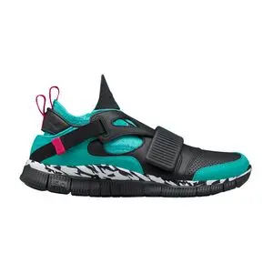 Nike Free Huarache Carnivore Sneakers