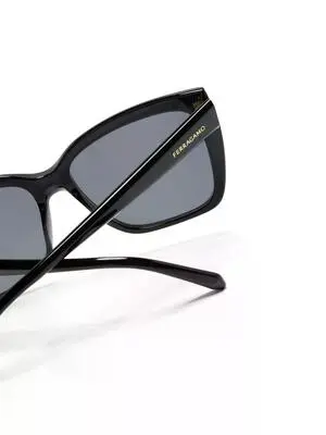 FERRAGAMO Oversized Sunglasses
