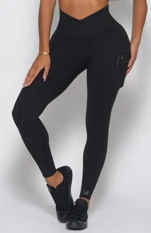 BOMBSHELL SPORTSWEAR Contour Leggings