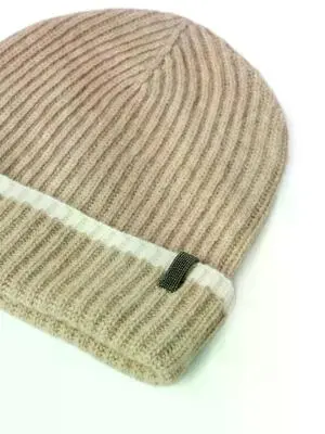 Brunello Cucinelli Ribbed Beanie With Contrasting Stripe - Neutrals