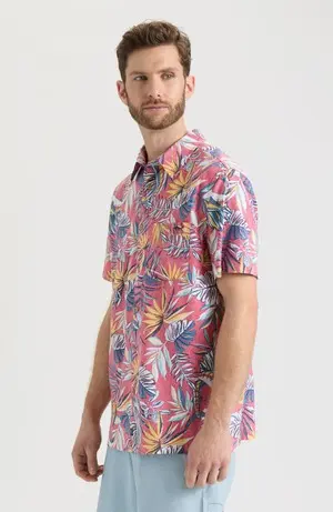 SALT LIFE Canopy Short Sleeve Button Down - Burnt Coral