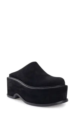 ARTISAN CRAFTED BY ZIGI Bizzy Platform Clog - Black Suede