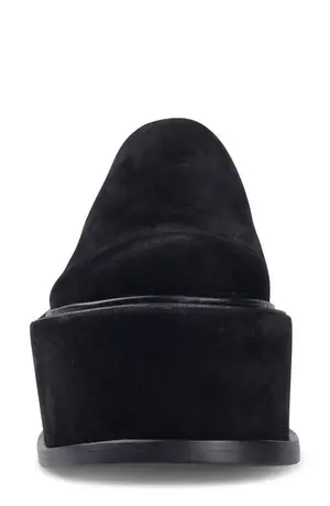 ARTISAN CRAFTED BY ZIGI Bizzy Platform Clog - Black Suede