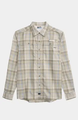 SALT LIFE Breezers Long Sleeve Button Down Performance Shirt - Desert Green