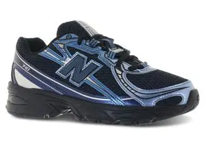 NEW BALANCE 740in