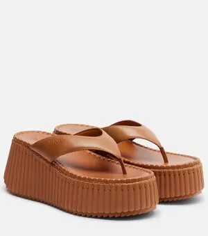 Chloé Nama Platform Thong Sandals - Brown