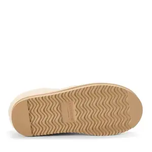 DEARFOAMS Fireside Adelaide Shearling Clog Slipper - Sand