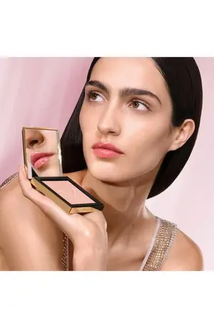 Prada Light Glowing Highlighter Powder Refill - 03 Deep