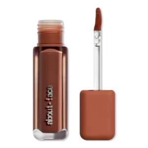 ABOUT-FACE Blurred Matte Lip Plump - Side-eye