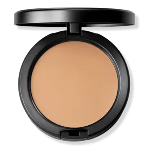 MAC COSMETICS Studio Fix Powder Plus Foundation With 24hr Oil Control + Blur-matte Finish - Nc30