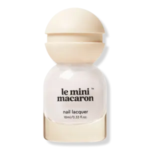 LE MINI MACARON Le Sweet Nail Polish Collection Chantilly