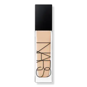 NARS Natural Radiant Longwear Foundation Mont Blanc