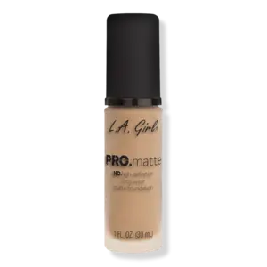 L.A. GIRL Pro.matte Foundation Bisque