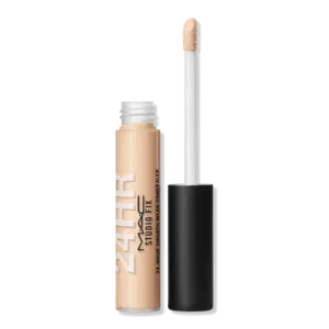 MAC COSMETICS Studio Fix 24-hour Smooth Wear Fluid Correcting Concealer Nw22